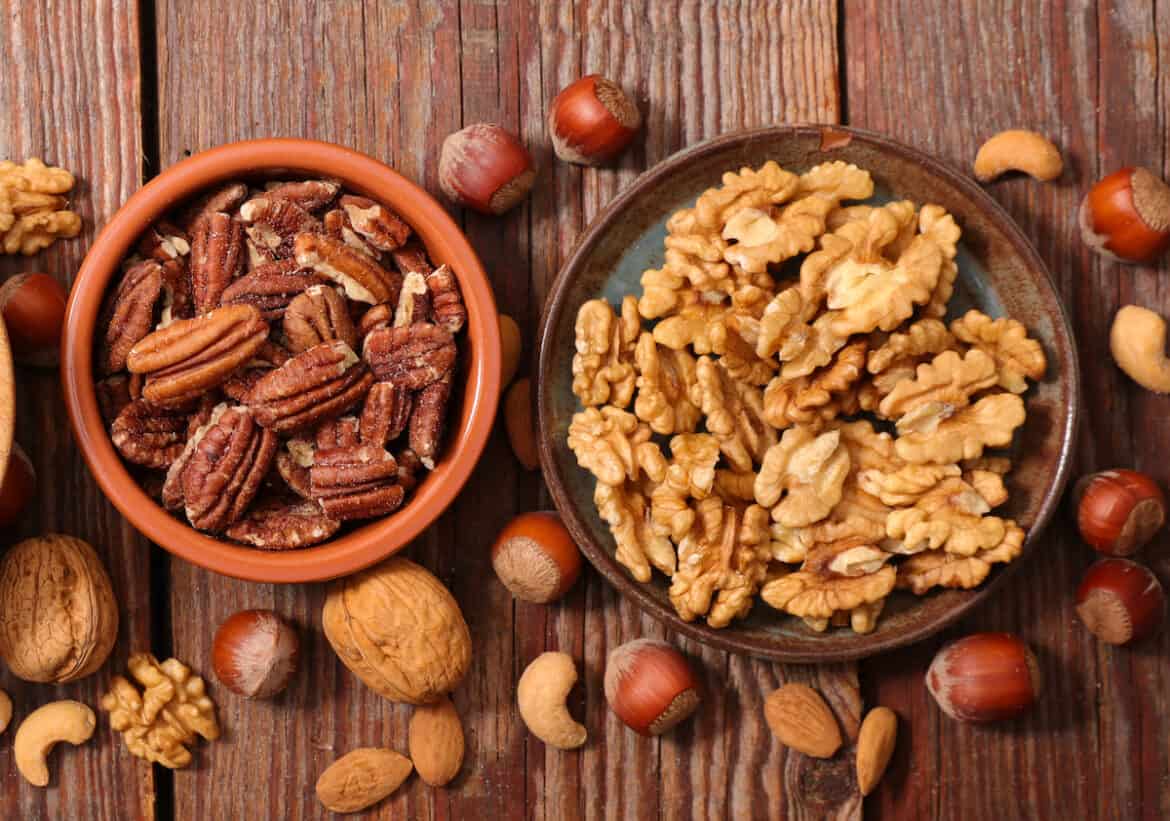 Pecan Vs Walnut What s The Difference Foods Guy Pecan Vs Walnut What s The Difference Foods Guy