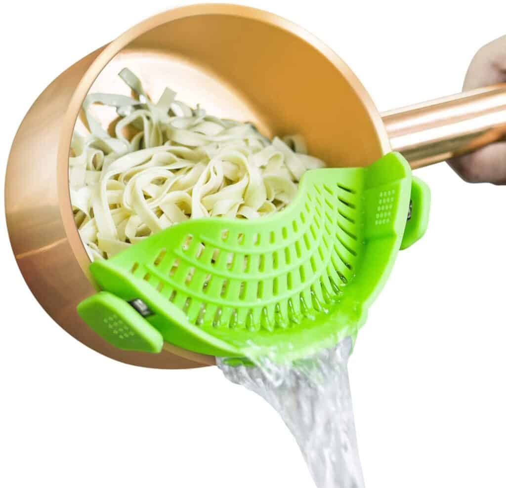 5 Best Clip-On Pot Strainers - Foods Guy