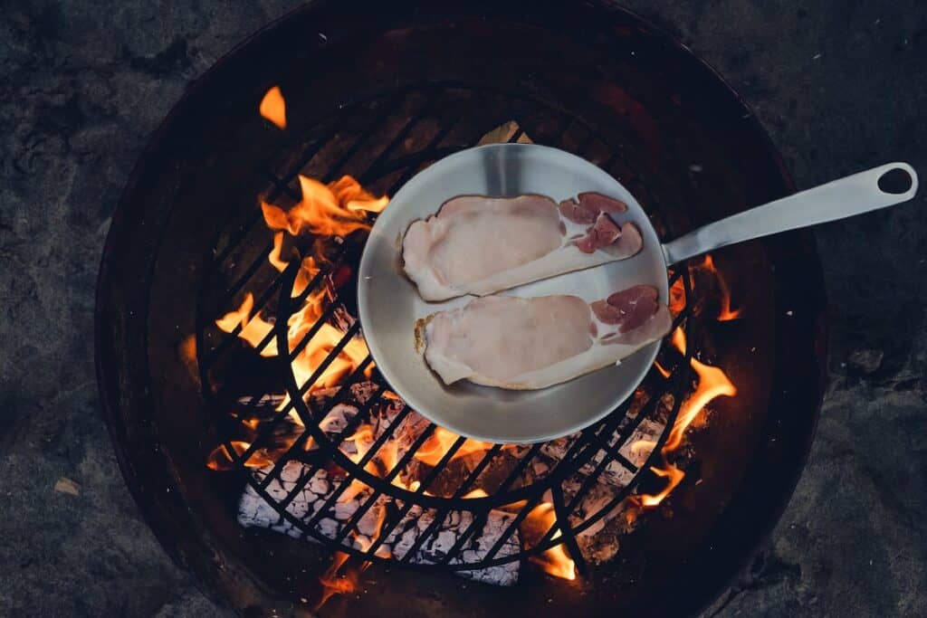 European Bacon Vs American Bacon – What’s The Difference?