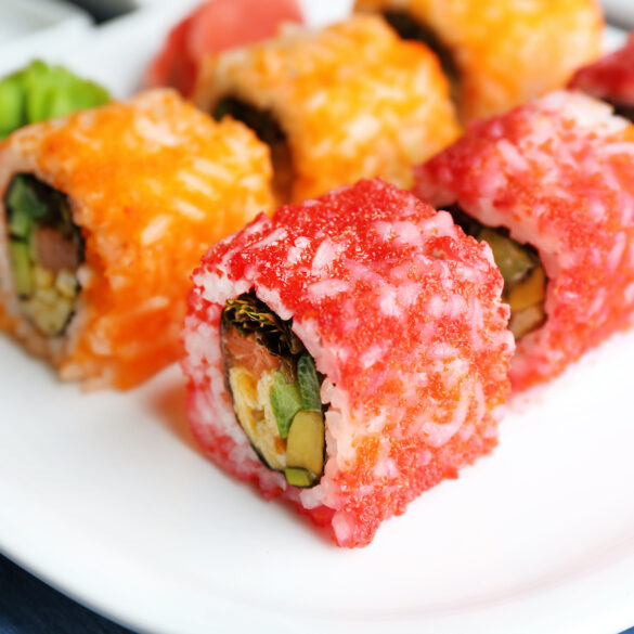 What Is Tobiko? (And Tobiko Sushi) – Complete Guide - Foods Guy