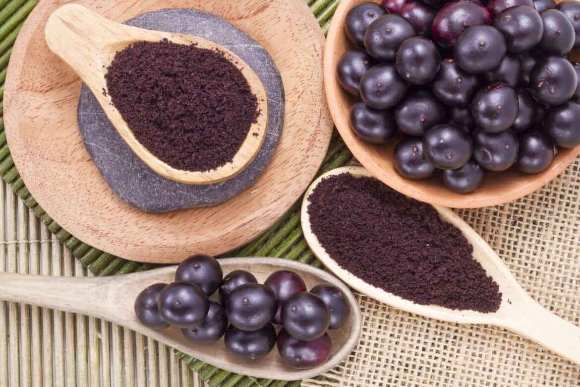 What Do Acai Berries Taste Like? - Foods Guy