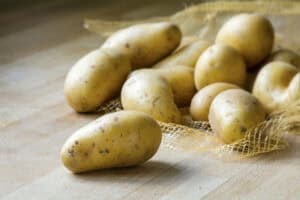 Cassava vs Potato – Differences and Similarities