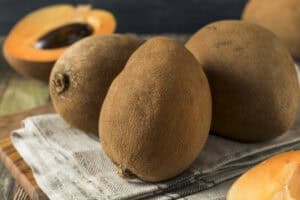 Mamey Fruit – What it is and how to eat it – complete guide