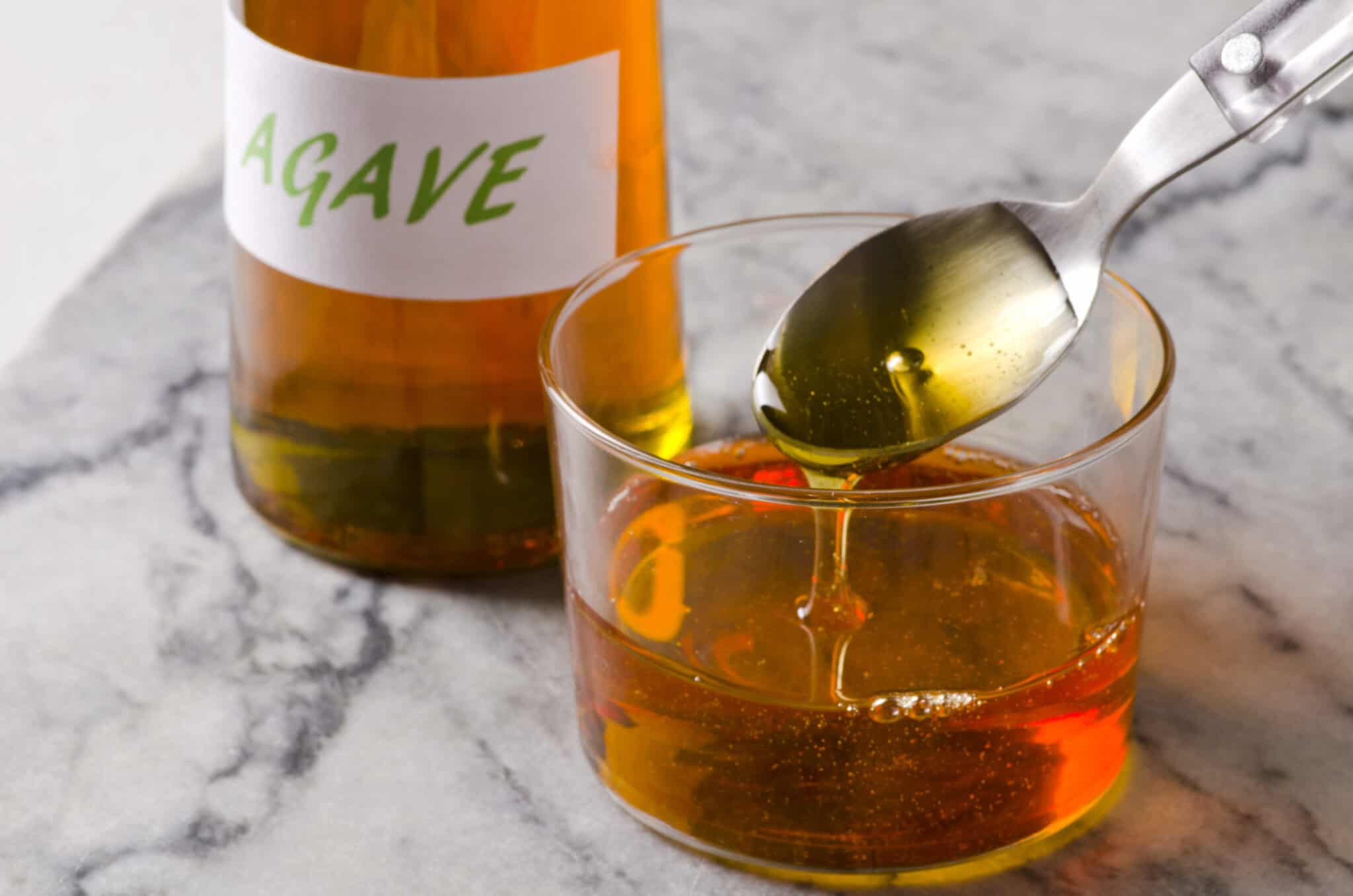 5 Best Date Syrup Substitutes (With Substitution Ratios)