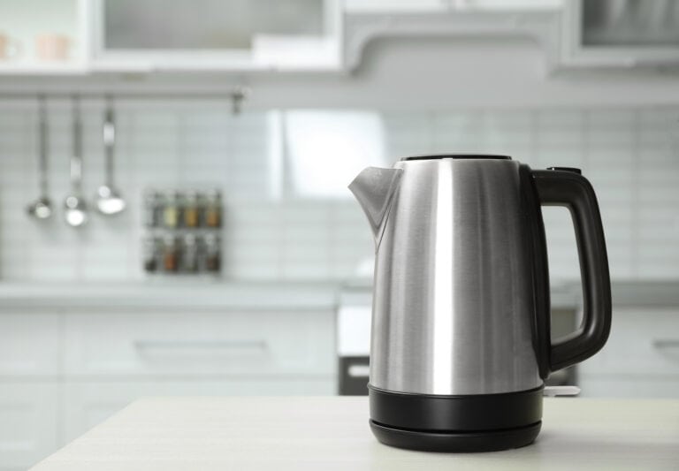 7 Best Non-Toxic Electric Kettles - Foods Guy