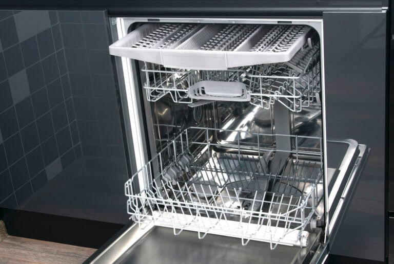 5 Best Dishwashers With Stainless Steel Racks (2025)