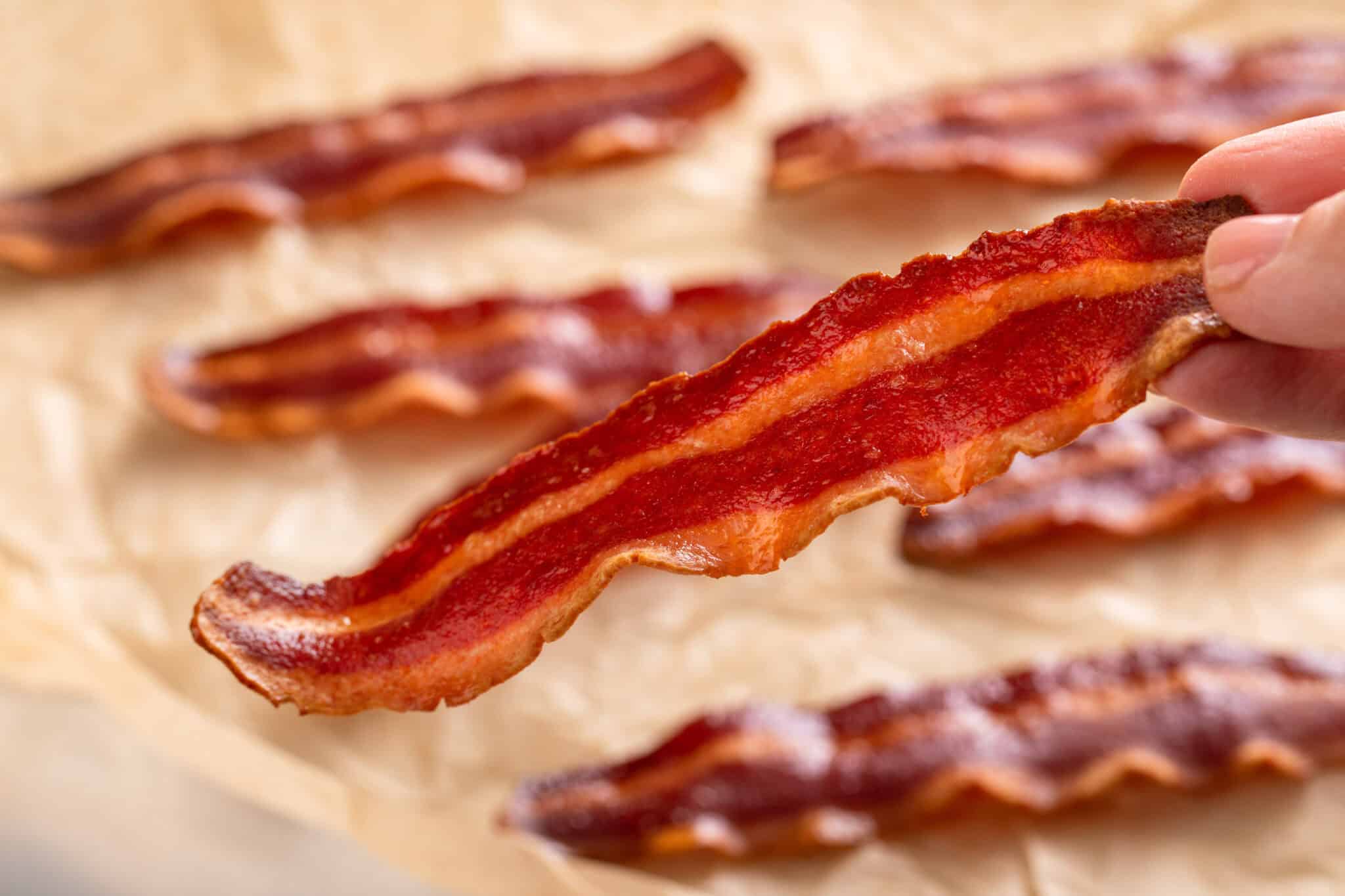 How to Tell If Turkey Bacon Is Done? - Foods Guy