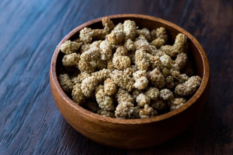 What Do Mulberries Taste Like?