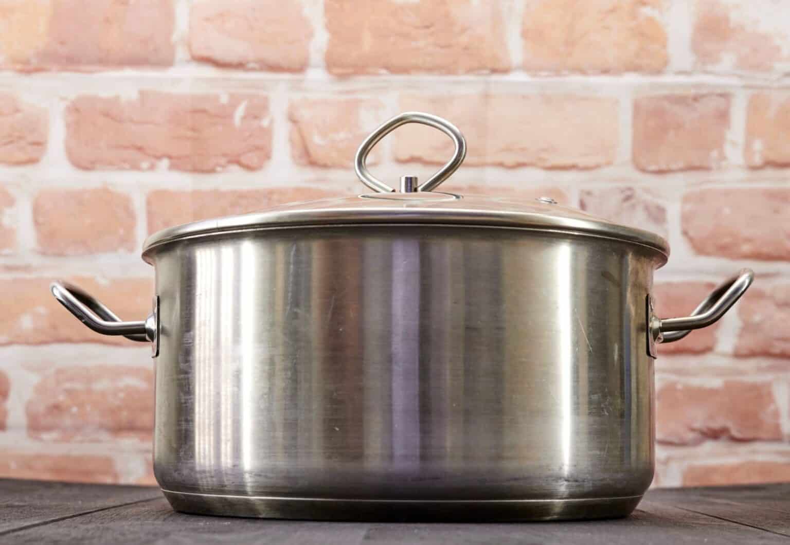 7 Best Pots for Gumbo (With Buyer’s Guide)