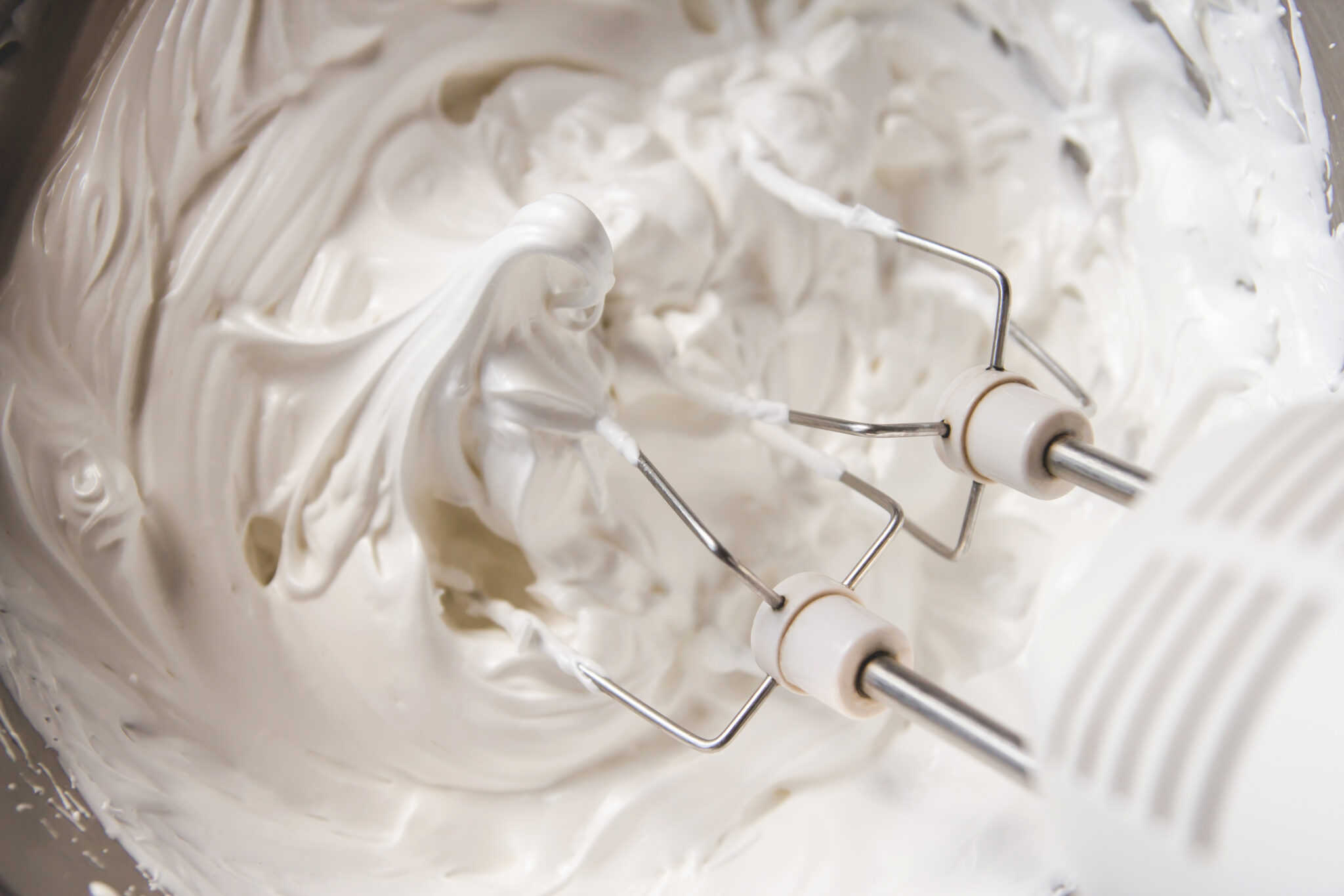 How Much Sugar Is in Whipped Cream?
