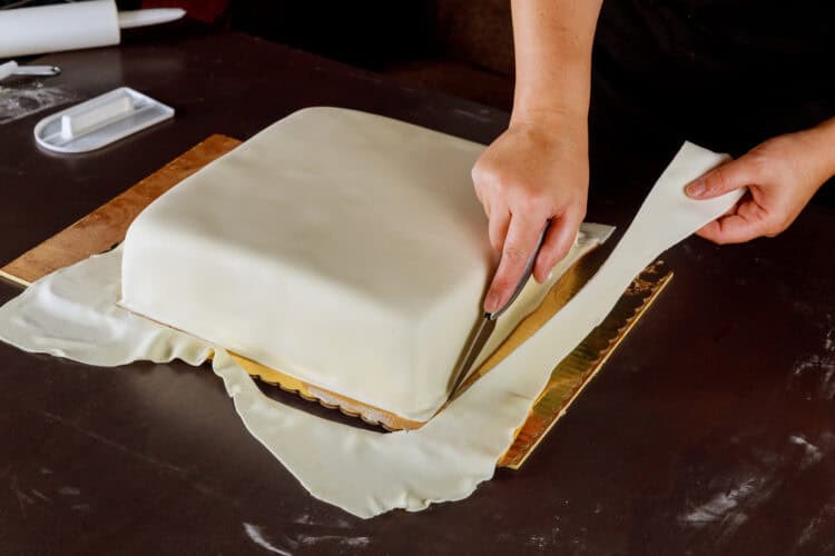 How to Soften Fondant