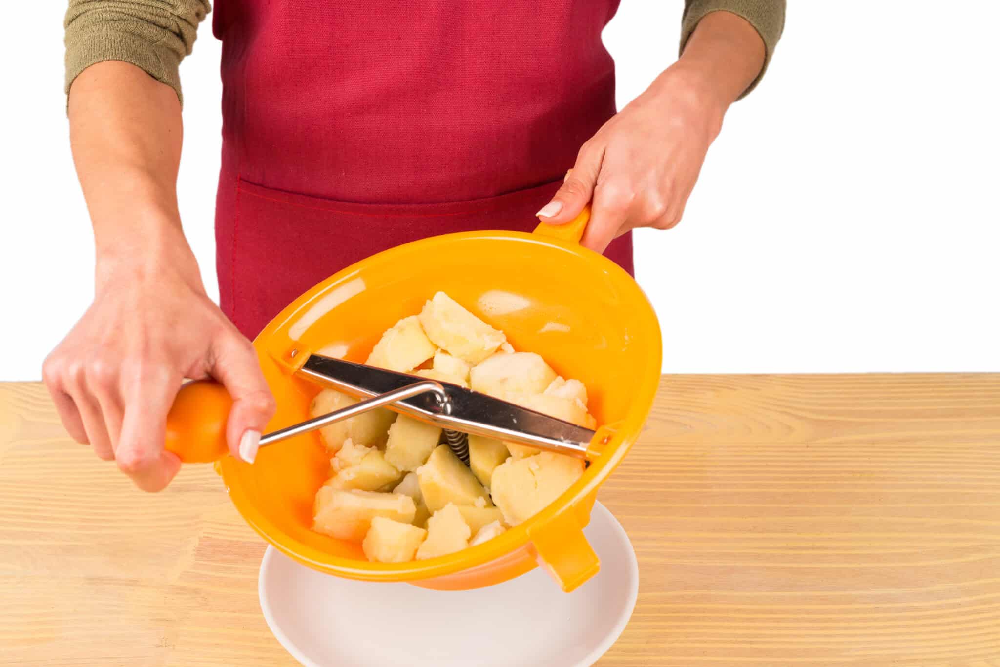 5 Best Food Mills for Making Mashed Potatoes