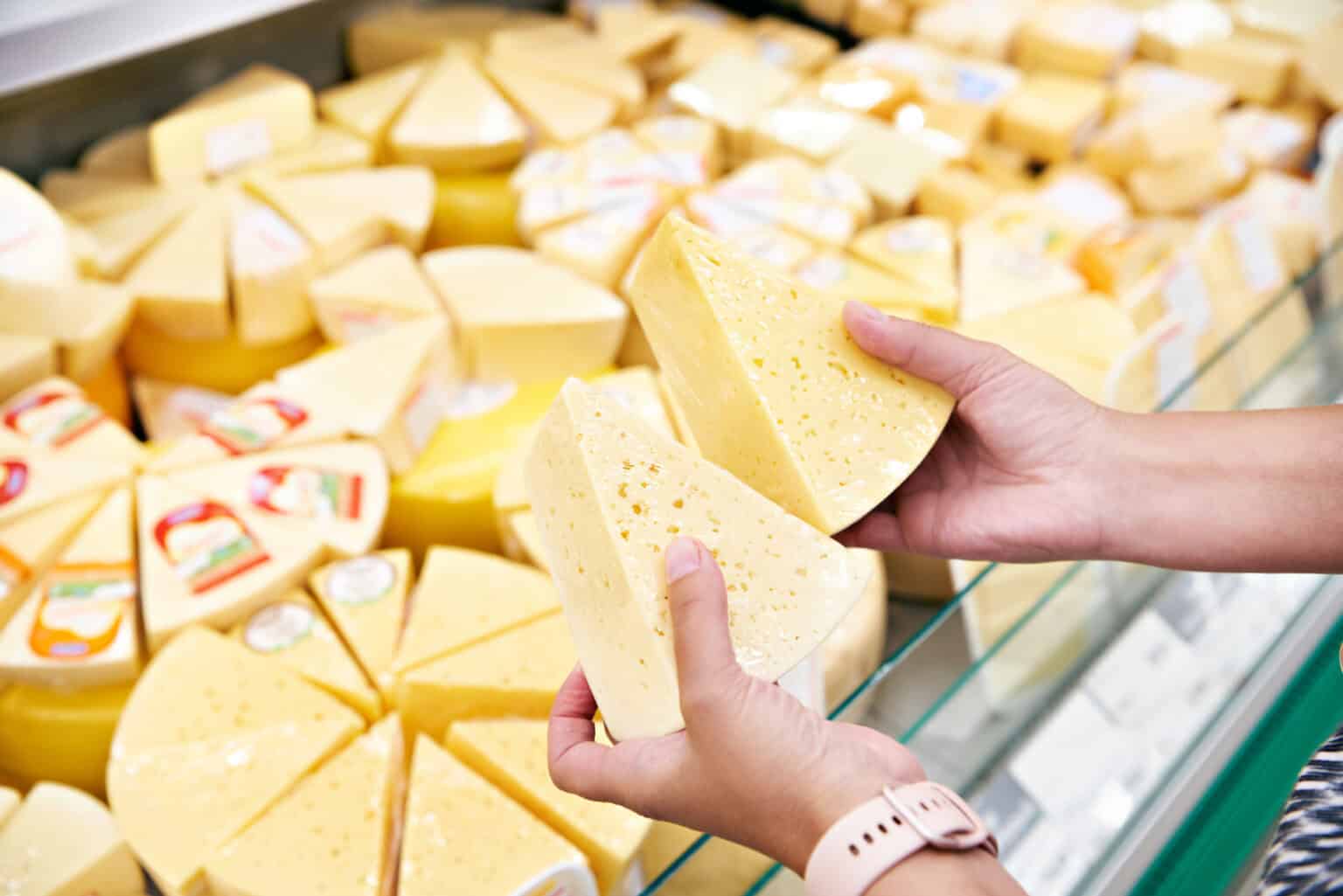 7 Best Colby Jack Cheese Substitutes