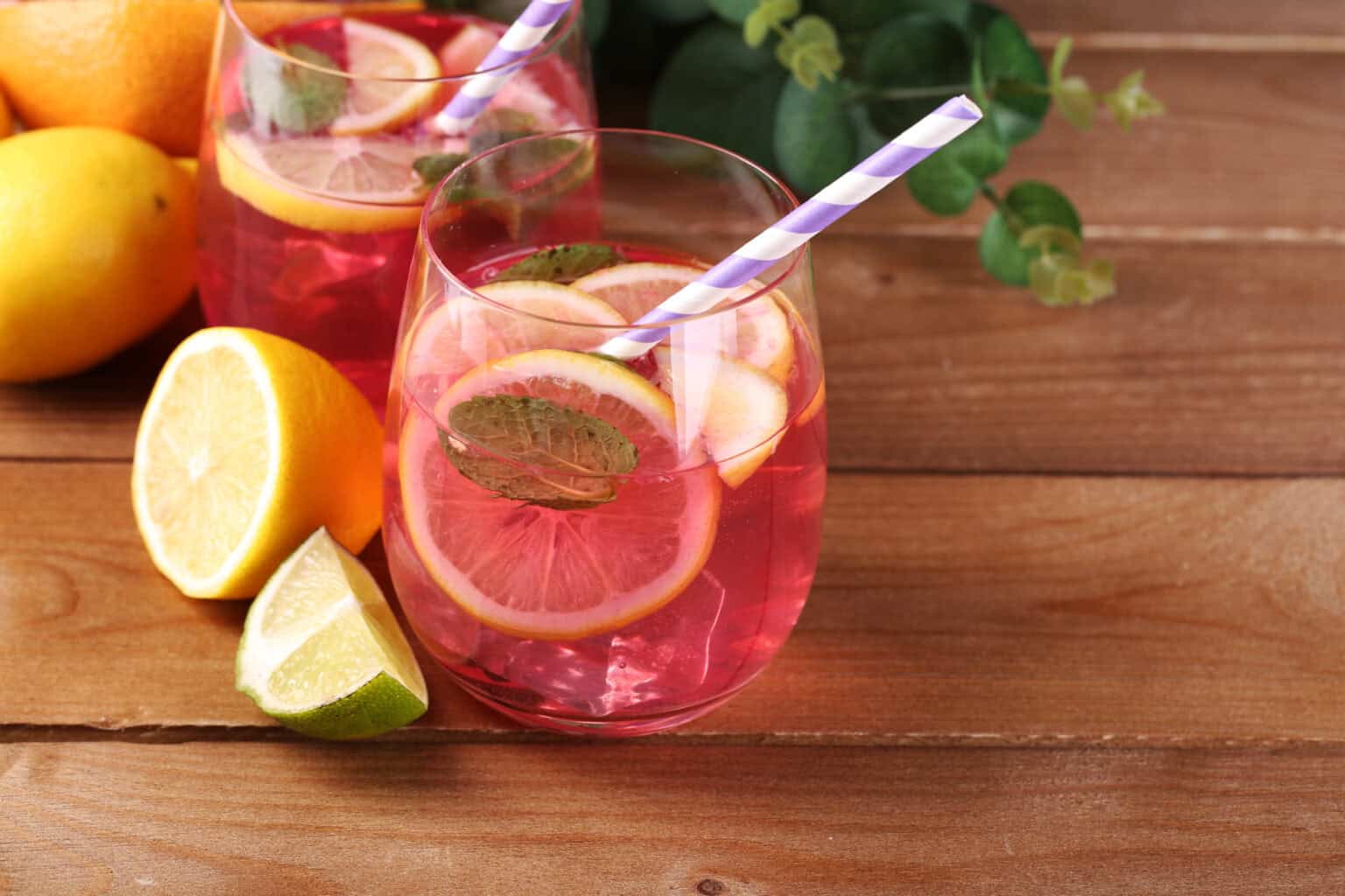 Lemonade vs. Pink Lemonade – What’s the Difference?