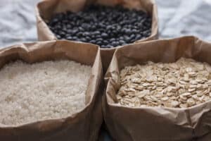 Rice vs. Oatmeal – What’s the Difference?